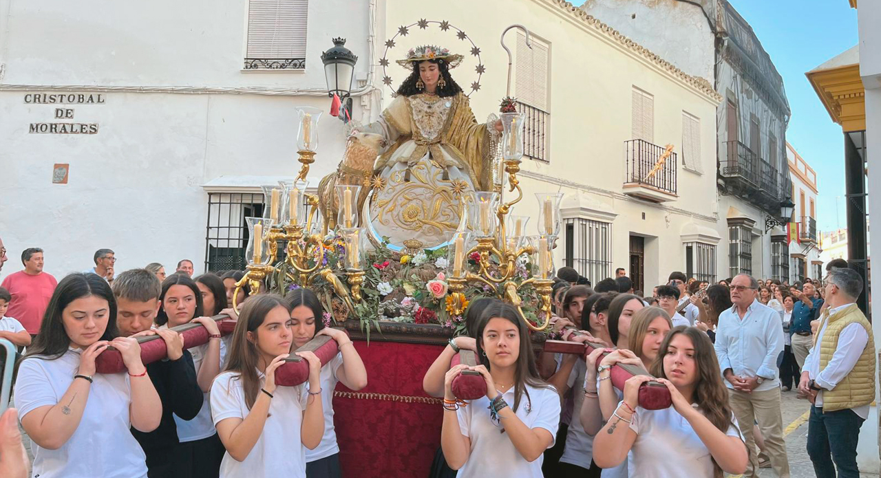 Al encuentro de Jesús, de la mano de María, en todos los Colegios y ...