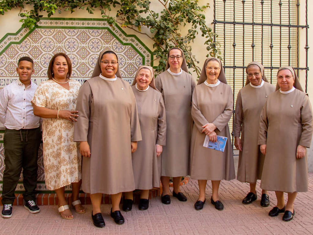 Profesión Perpetua de nuestra Hermana Clarivel – Hermanas Franciscanas ...