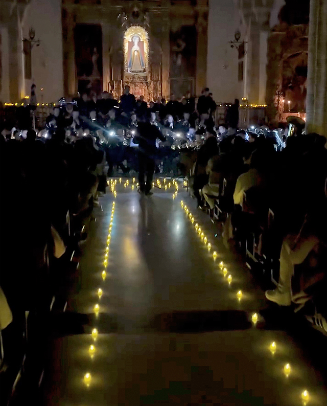 Concierto Candlelight en Iglesia del Colegio Santa Isabel en Marchena ...